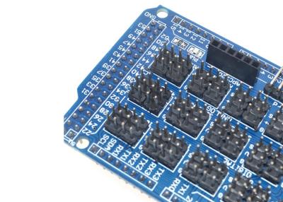 China MEGA 2560 Steun van Arduino Mega Shield V1.0 V2.0 IIC Robotdelen Mega2560 Sensorschild Te koop