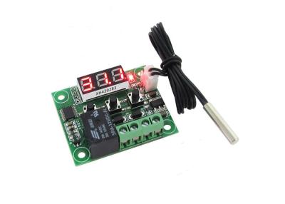 Cina Bordo del controllo della temperatura del regolatore di temperatura del termostato di XH-W1209 W1209 Digital 12V in vendita