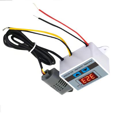Cina Termo regolatore 12V o 24V di umidità di Digital Temperature Display del regolatore XH-3005 in vendita