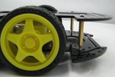 China De Chassis van het vierwielige Aandrijvingsvoertuig met Bidirectionele Infrarode Sonde Te koop