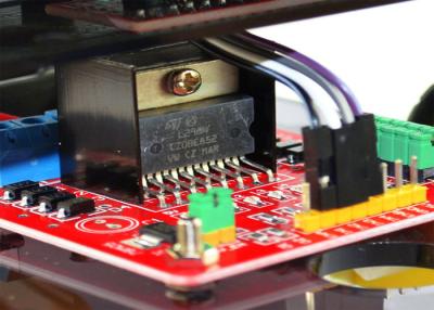 China Het ultrasone van de de Robotauto van Hindernisarduino Slimme van het Vermijdenchassis Materiaal van PCB Te koop