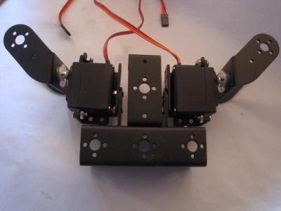中国 Arduino注文のリモート・コントロールDOFのロボット、15DOF人体ロボットのロボット 販売のため