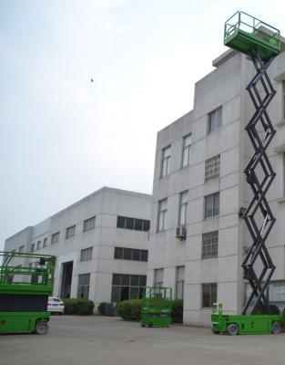 China DC Motor Drive Self Propelled Platform Electric Aerial Work Platform Max 13.8m with CE Certificate for sale