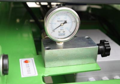 中国 可動装置12メートルは高さで上昇1000Kgのローディングの作業能力を切ります 販売のため