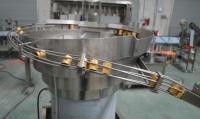 China Plastic Bottle/Tube Capping Feeding Sorter with Retail Plastic Lids Sorting Vibrator for sale