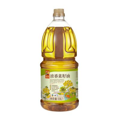 中国 牛乳生産のための自動食用油瓶の詰め込み・蓋付け・ラベル付け機械 販売のため