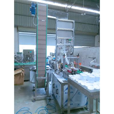 Cina 25-150 cappucci/minuto Sorting Elevating Type Bottle Capper with Video Inspection Provided in vendita