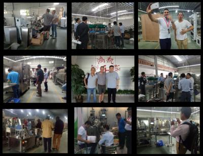 Cina Macchina di riempimento automatico di liquidi per la linea di riempimento e copertura di bottiglie di vetro in vendita