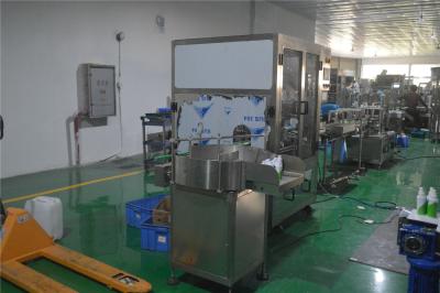 Cina 16 teste bottiglia per la cura della pelle pompa peristaltica macchina di riempimento linea di produzione per l'uscita in vendita