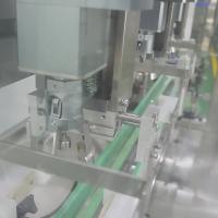China Top-Performing 3-Head Automatic Capping Machine for Plastic Bottles 4000BPH Capacity for sale