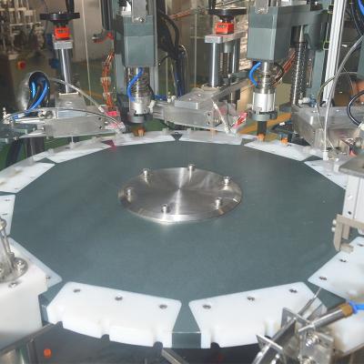 China Máquina de rotulagem de enchimento líquido de tubos de reagentes de tipo Chuck com capacidade de 800 kg à venda