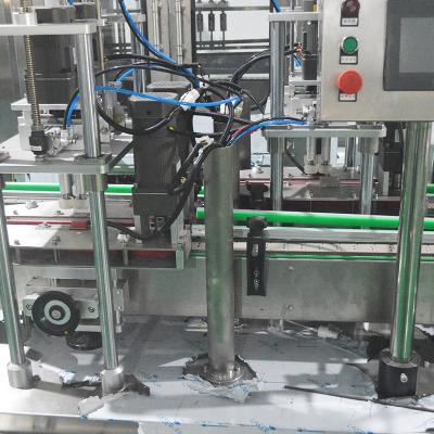 中国 PLC制御の自動ペリスタルティックポンプ液体ボトル詰め込みキャピングマシン 販売のため
