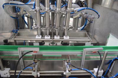 Cina Macchina di riempimento a pistoni caldi automatico a 4 teste per il programma di controllo del riempimento con gel/cera per capelli in vendita