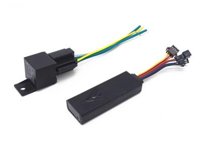 中国 SOSボタンGSM GPRS SMS車GPSの追跡者ACCの検出停止エンジンの声の聞くこと 販売のため