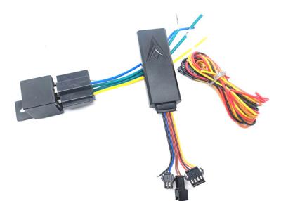 中国 5m SMS TK004 ISO人間の特徴をもつAPPの携帯用gpsの追跡者3.7V 180mAh 販売のため