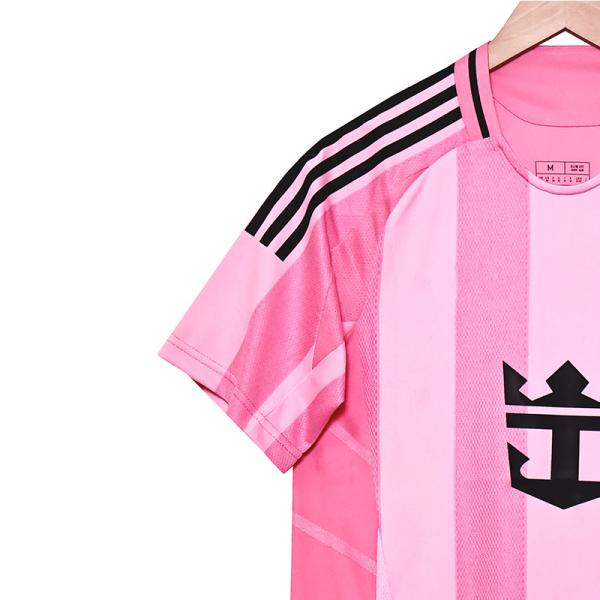 Quality 2025-2026 Miami Home Football Player Jerseys Professional Grade Breathable for sale