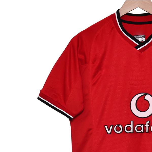 Quality Manchester United 2001 Classic Home Replica Football Jersey Custom for sale