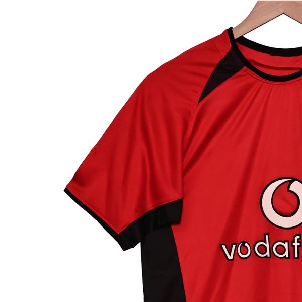 Quality Home Retro Football Jerseys Customized Breathable for Manchester United 2002 for sale