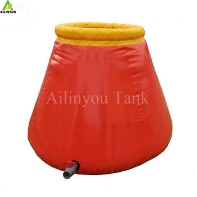 China Pvc Onion Shaped Bladder Tank Water Storage Tanks With Low Price And Good Quality for sale