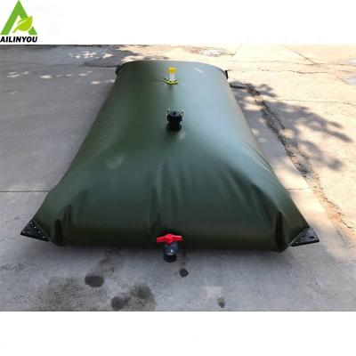 China 1000L collapsible plastic water tank pillow PVC irrigation storage tank for sale