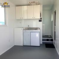 China Modular Container House Emergency Refugee Unit 3000x5950mm Galvanized Steel for sale
