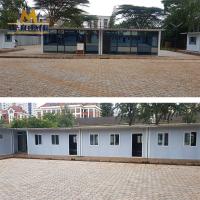 China Movable Fireproof Portable Construction Office Container House 2480mm Height Steel Structure for sale