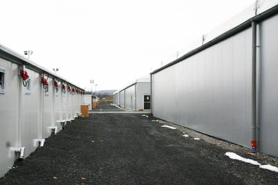 Cina Cabina portatile della toilette del flat pack del contenitore d'acciaio smontabile della luce da vendere in vendita