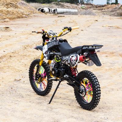 중국 도로 디르트바이크 4 스트로크 125cc 50cc 250cc 에어쿨 킵 앤 스타트 패키지 크기 148*38*79cm 판매용