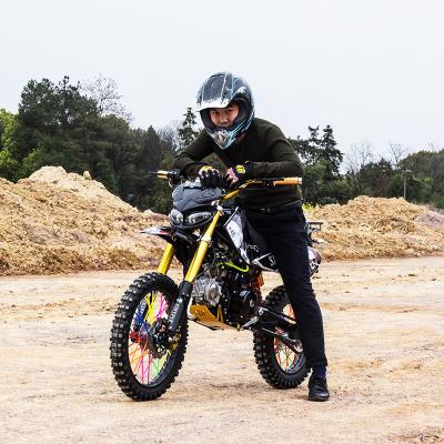 중국 도로 디르트바이크 4 스트로크 125cc 50cc 250cc 에어쿨 킵 앤 스타트 패키지 크기 148*38*79cm 판매용