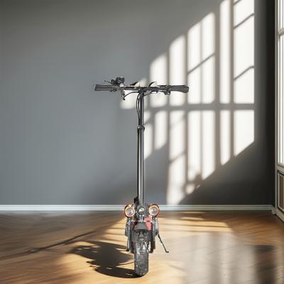 China Smart Type 1200W Acceleration Motor Scooter with 11-inch Wide Tire and Foldable Design for sale