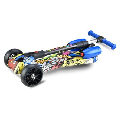 China Scooter dobrável para crianças com 110-220V Voltagem de carregamento Fumo e música Design dobrável à venda