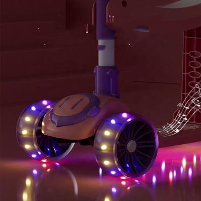 Cina Scooter per bambini pieghevole e ad emissioni luminose in Europa in vendita