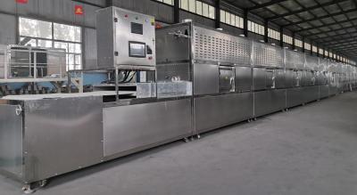 China Fruit and Vegetable Continuous Vacuum Microwave Dehydrator LD1503 for sale