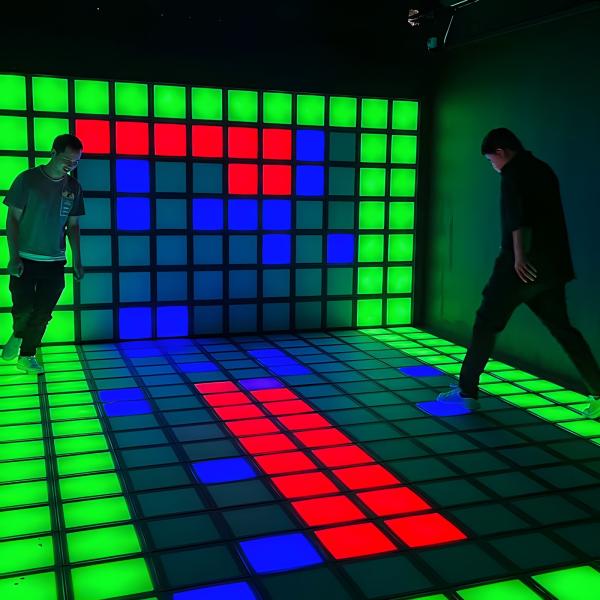 Ativar Interativo LED Jogos de piso Iluminação Interativa Grade Jumping Jogos de piso Ativar LED azulejos de chão de dança