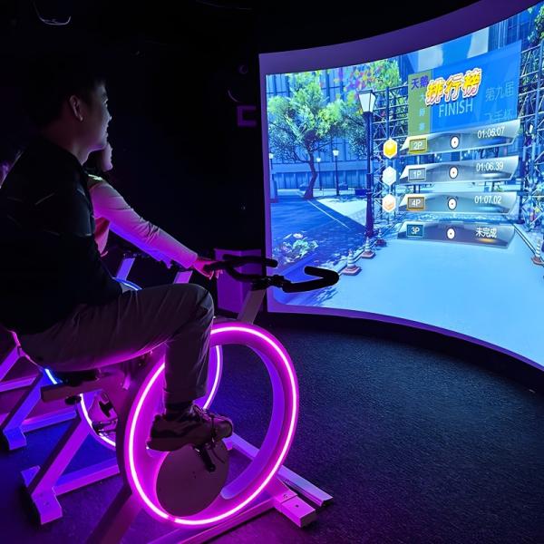 Jogo de Projeção Interativo Dinâmico de Bicicletas