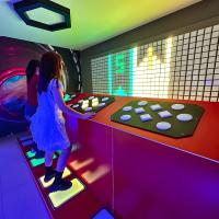 China Interactive Push-Button Challenges Featuring Dynamic Construction Tasks Activities for sale
