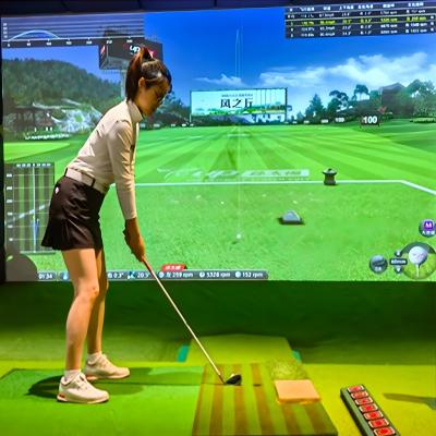 Cina Simulatore di Golf Indoor Simulatore di gioco di golf per l'intrattenimento in vendita