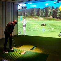 China Indoor Golf Simulator Interactive Projection Ar Golf Game With Golf Simulator Screen for sale