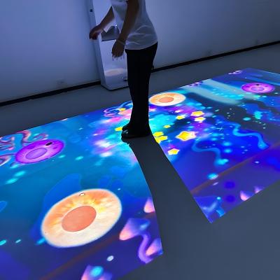 China Sistema de juego de proyección terrestre extraíble todo en uno para niños 300W en venta