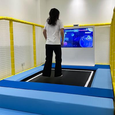 Cina Proiettore interattivo per trampolino con 6 giochi 100-240V per bambini in vendita