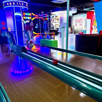 Cina Macchina per pista da bowling stabile e altamente efficiente per il tempo libero e l'intrattenimento, attrezzatura per bowling indoor in vendita