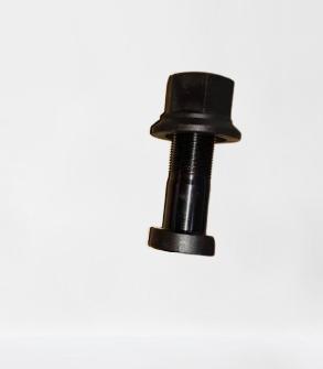 China 810W45501-0174 Truck Wheel Hub Bolts Replacement Truck Spare Parts for sale