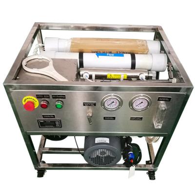 China 60 Stange Meerwasser-Umkehr-Osmose-System 250 Liter für Schiff zu verkaufen