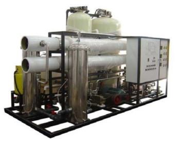 China Planta salgada do RO da água 4KW, sistemas de tratamento de água salgada 280KG à venda