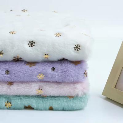 China DDP Recycled Factory High Quality Bunny Hair Foil Gold Fabric Snowflake Pattern, Wholesale Polyester Fleece Fabric for sale