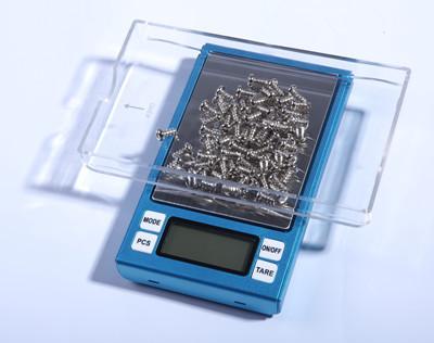 Cina mini Digital scala elettronica portatile della bilancia dell'oro di 2kg*0.01g per gioielli in vendita
