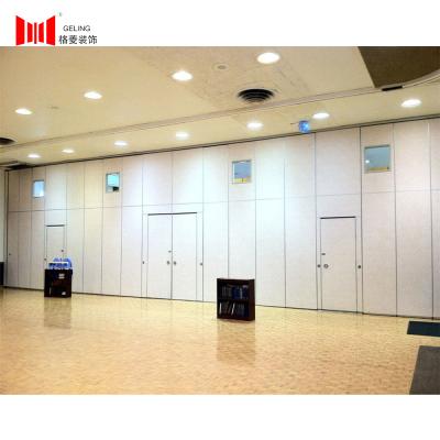 China 38db que dobra a placa modular do MDF da elevação da parede de separação 4m à venda
