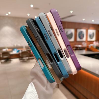 China Slim Magsafe Phone Case Shockproof Hard PC Phone Case Translucent for sale