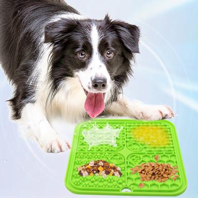 Cina Matto da leccare in silicone da 20*20 cm con ventosa e design sostenibile in vendita