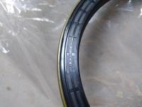 Quality Tractor Spare Parts oil seal size 189.8*230*15.5/17 CATERPILLAR 2692430 for sale
